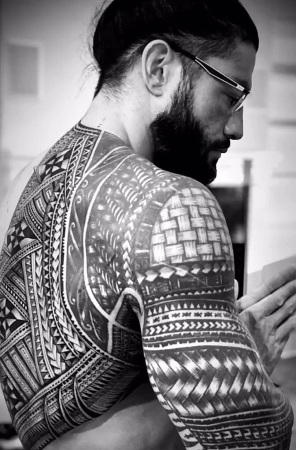 The Meaning Behind Roman Reigns' Tattoos | Tribal, Polynesian, and ...